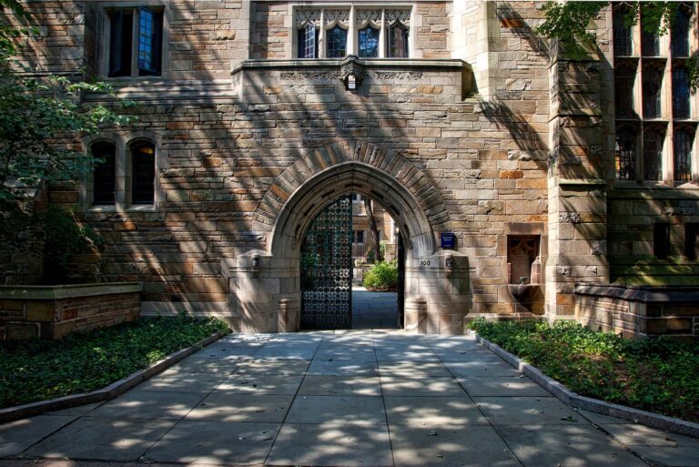 The Pros and Cons of Choosing Yale University | Pros vs Cons