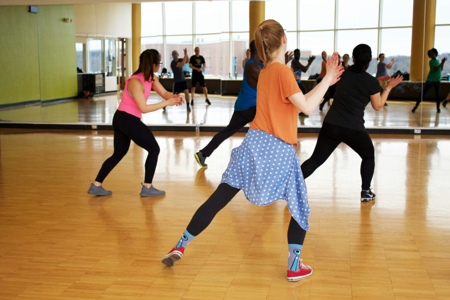 The Pros and Cons of Zumba Fitness | Pros vs Cons